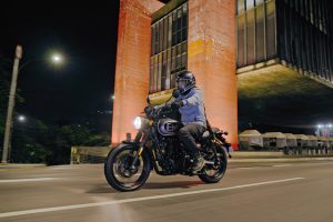 HUNTER 350 – DAPPER WHITE - Royal Enfield